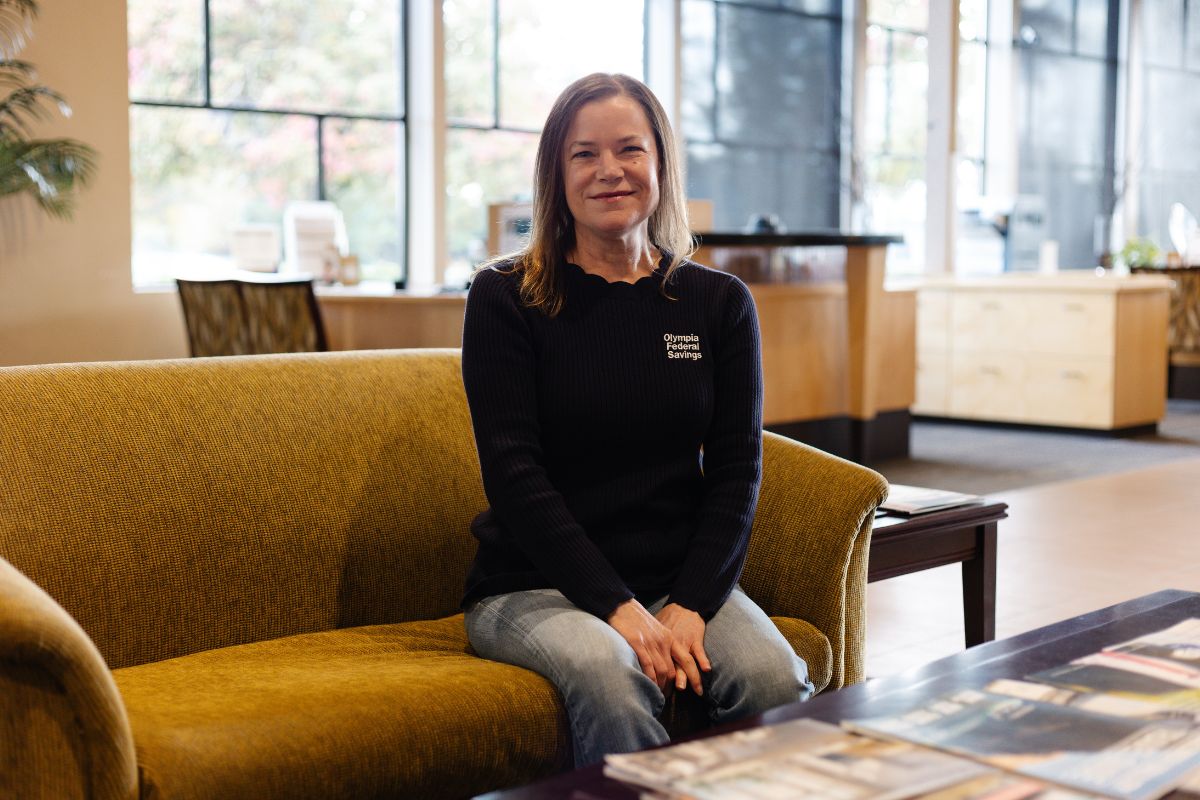 Levonne Loe Honored with Kris Fischer Excellence in Customer Service ...